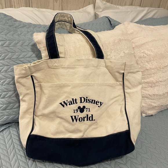 Disney | Bags | Walt Disney World 971 Heavy Canvas Navy Blue Cream Logo ...